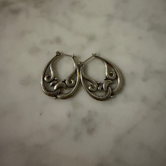James Avery | Jewelry | Retired James Avery Sterling Silver Gentle Wave ...